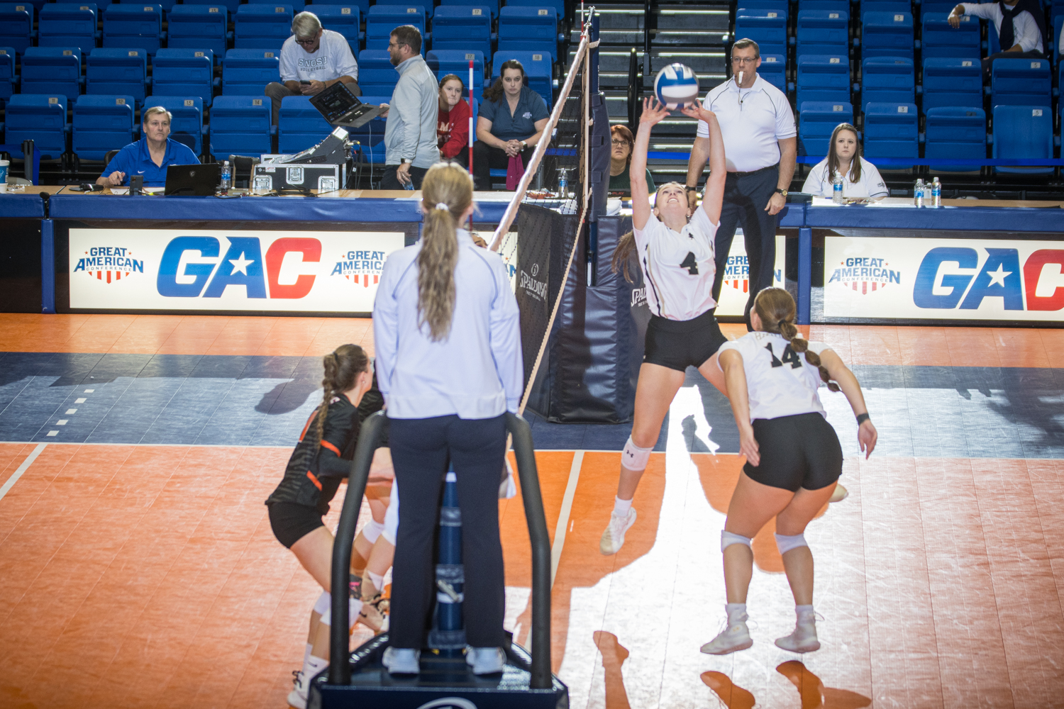 Harding Volleyball Recognized with AVCA Team Academic Award, Honor Roll ...