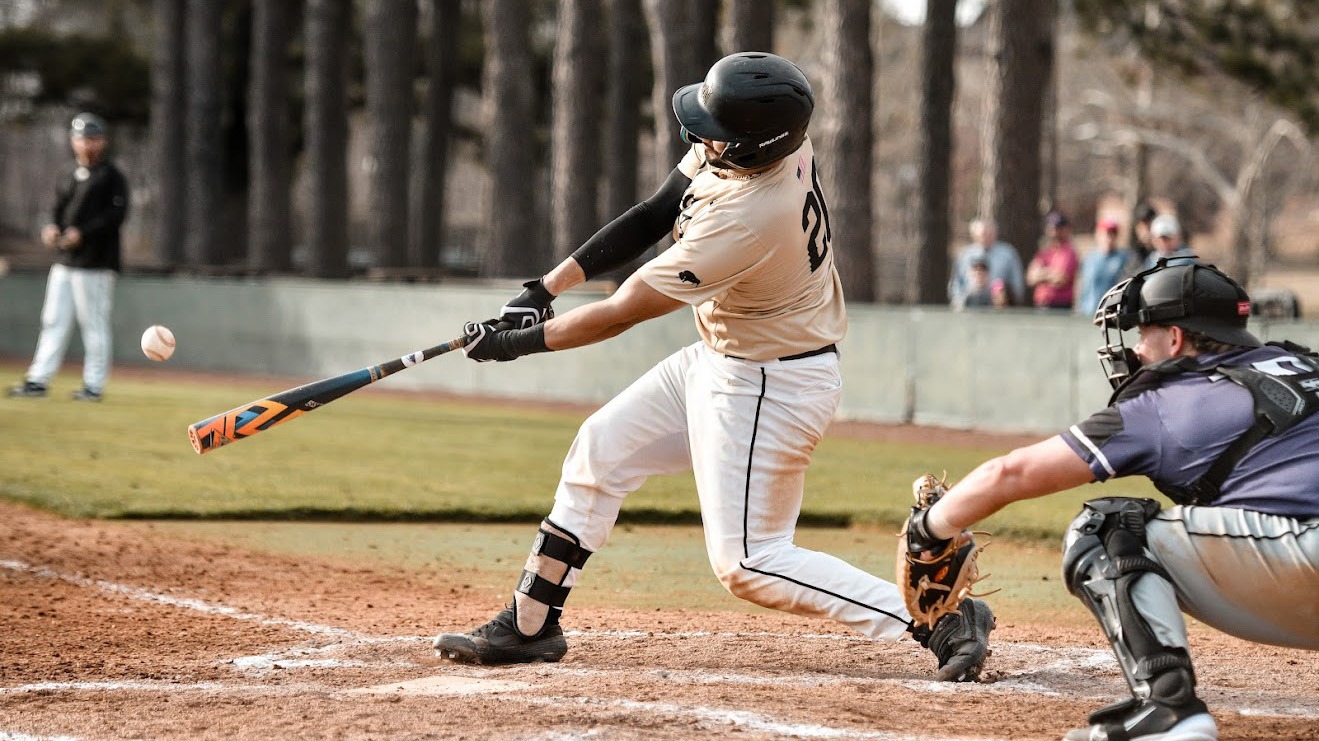 Big-Fly Bisons Bash Bearcats; HU hits 5 HR in Doubleheader Sweep ...