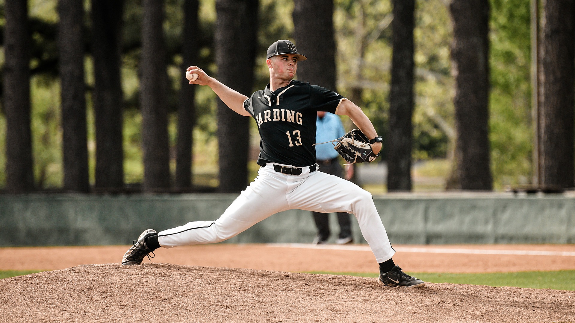 Harding Hurlers Undo Union in 2-1 Victory - Harding University Athletics