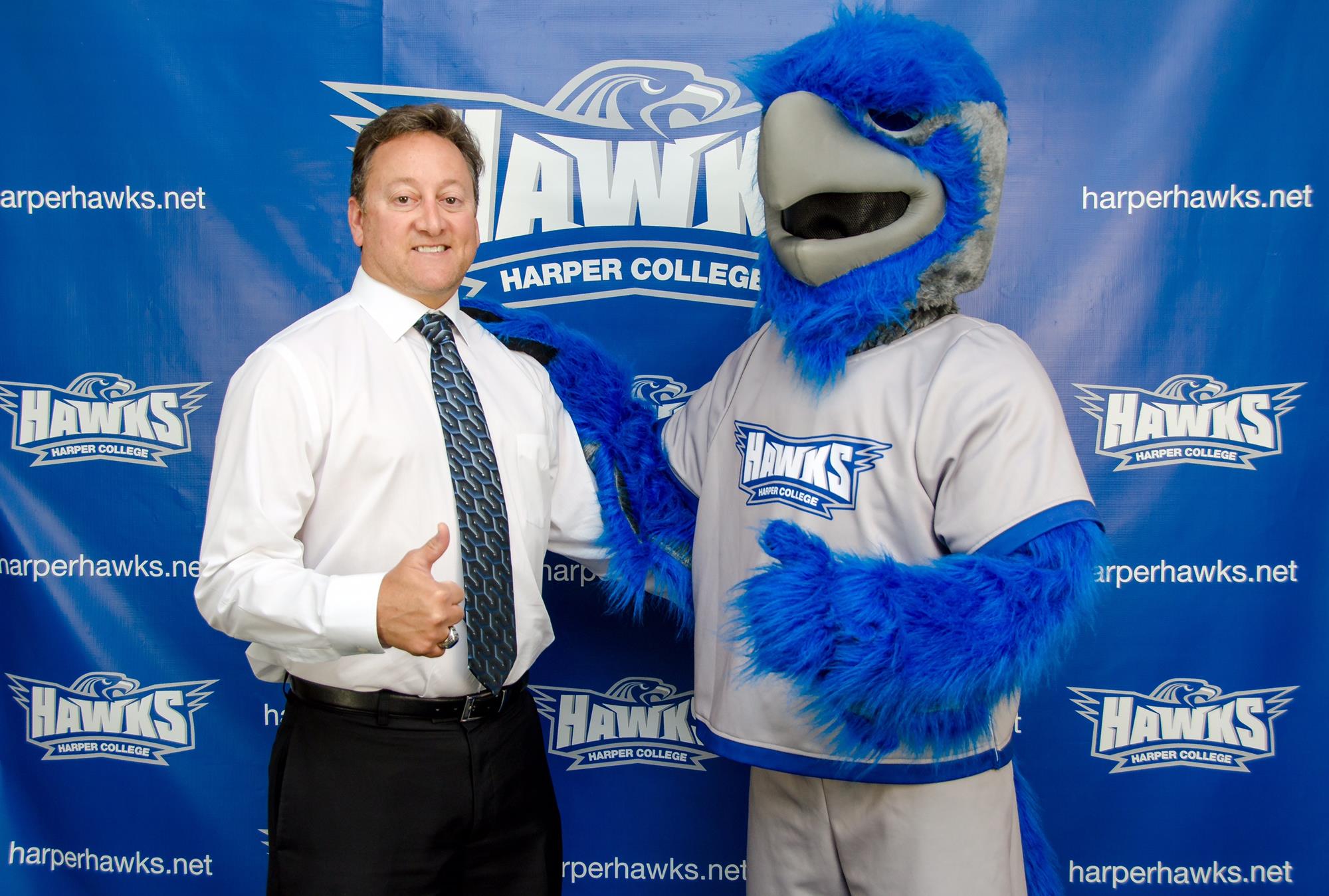 Hawks Director of Athletics and Fitness to retire after 33-year career ...