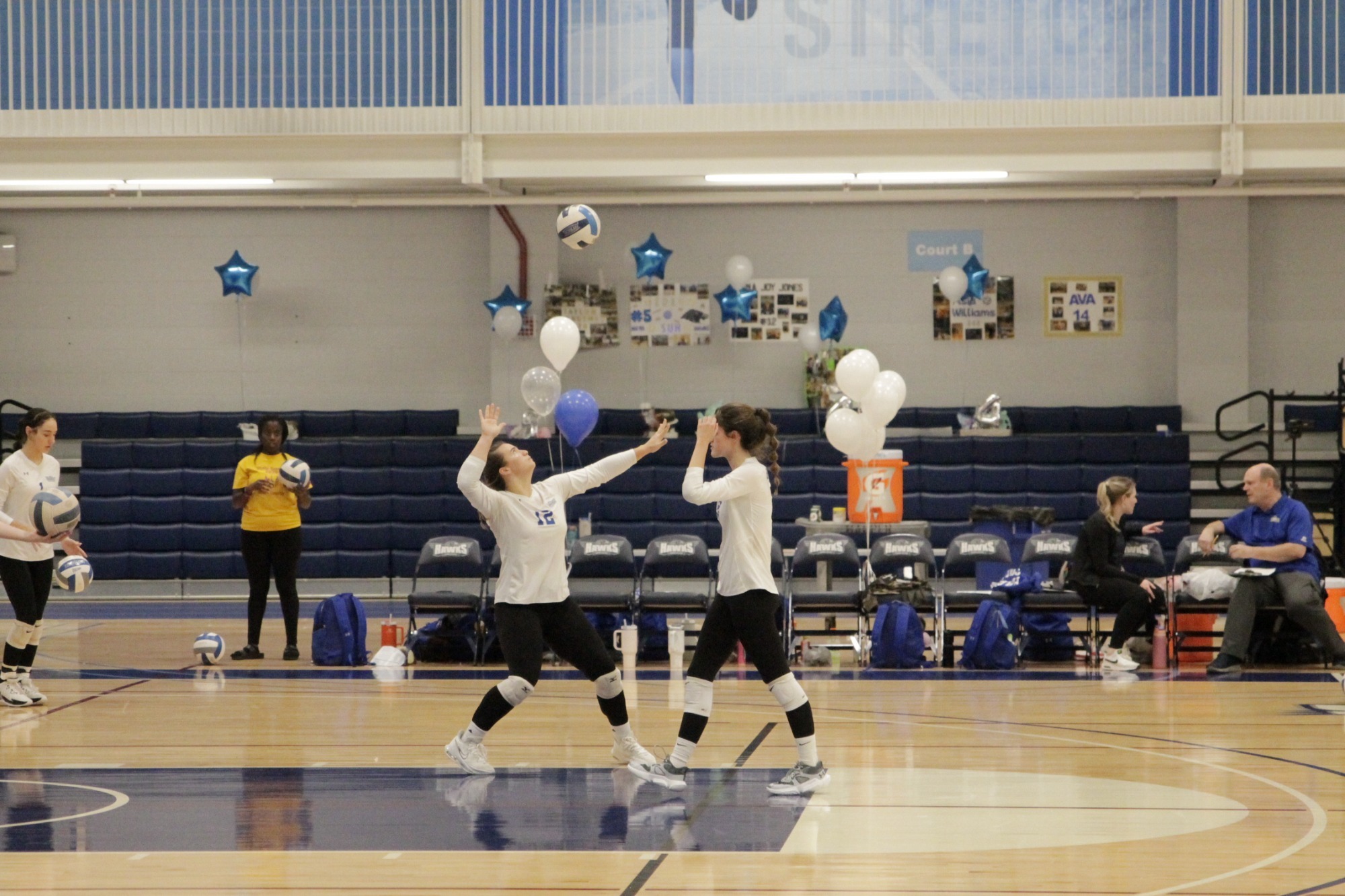 Harper Volleyball defeated Oakton - Harper College Athletics