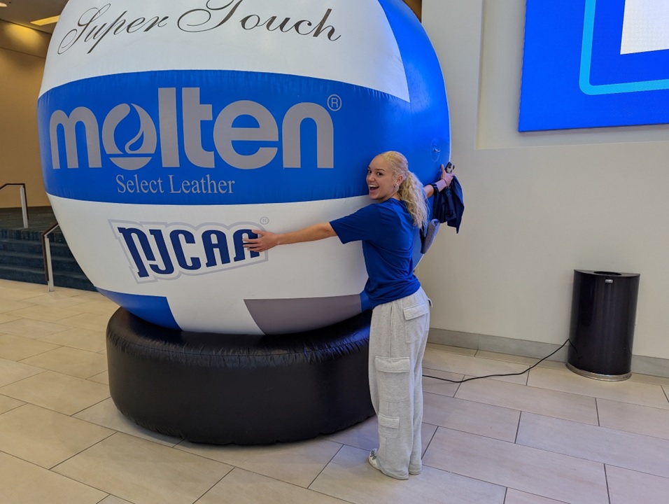 Asia Williams - 2023 - Women's Volleyball - Harper College Athletics