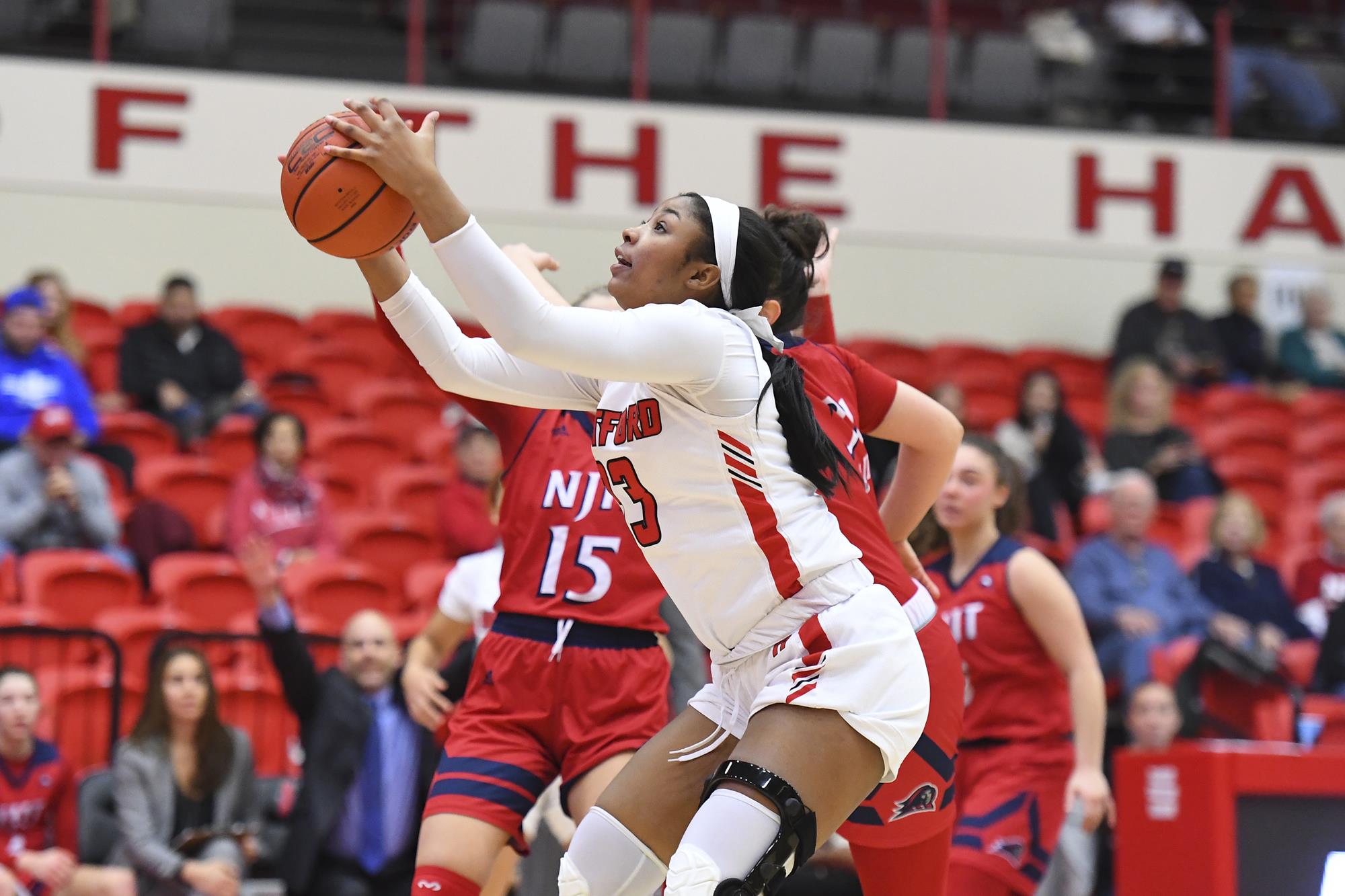 Azariah Wade - 2019-20 - Women's Basketball - University of Hartford ...