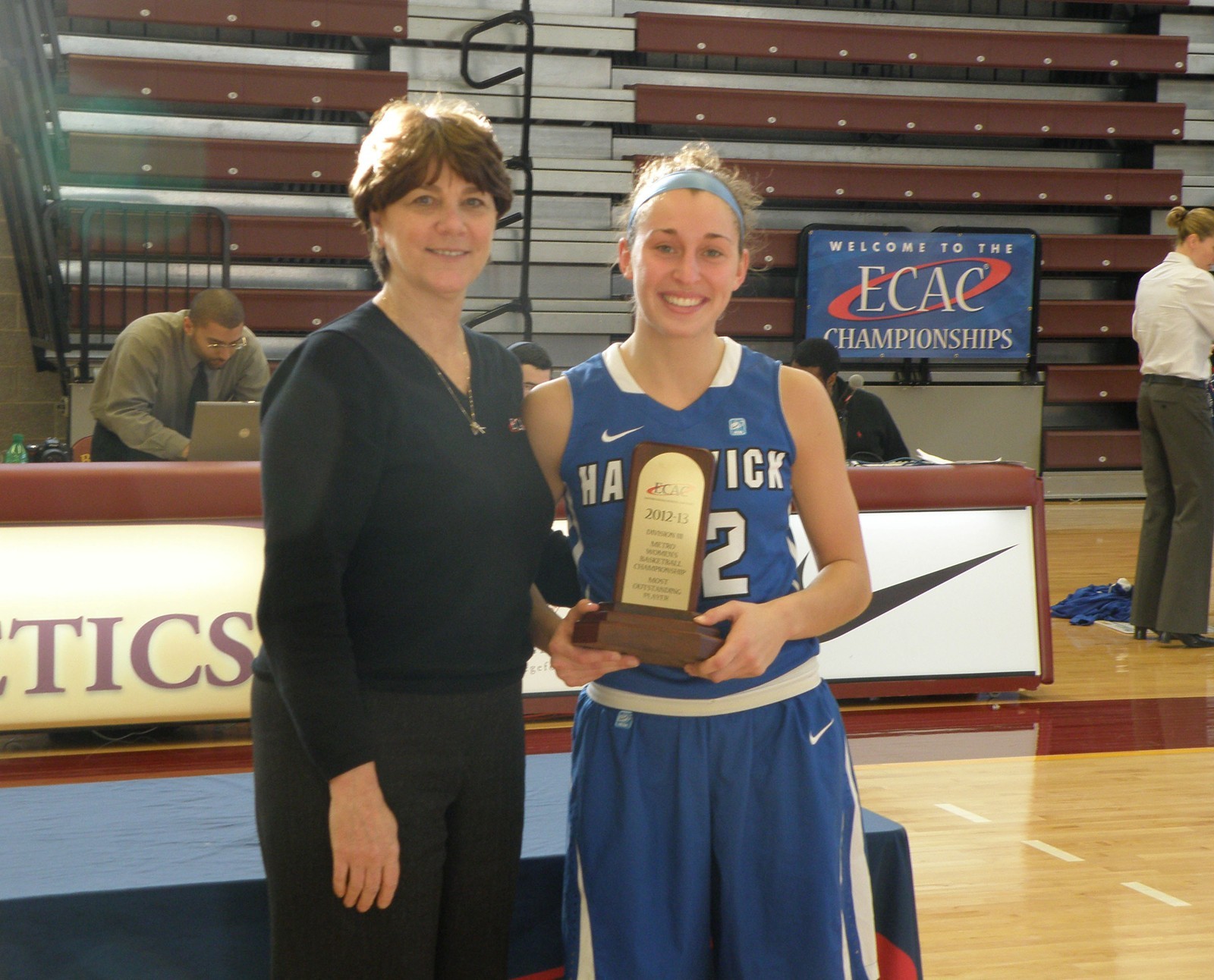 Maria Foglia - 2013-14 - Women's Basketball - Hartwick College Athletics