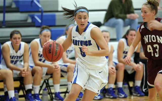 Lee Arduini - 2013-14 - Women's Basketball - Hartwick College Athletics