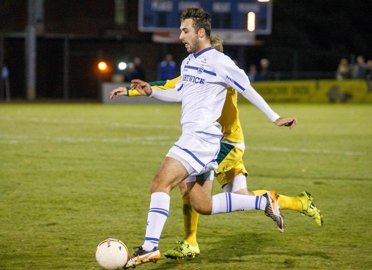 Ross MacKinnon - 2015-16 - Men's Soccer - Hartwick College Athletics