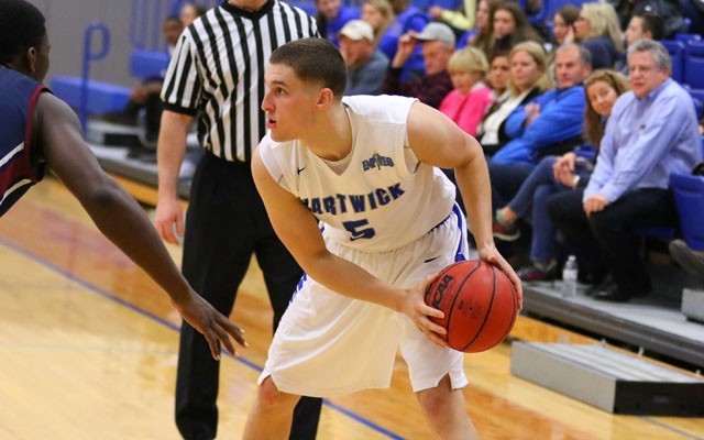 Trevor Norton - 2015-16 - Men's Basketball - Hartwick College Athletics