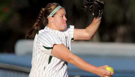 Stephanie Ricketts - Softball - University of Hawai'i at Manoa Athletics