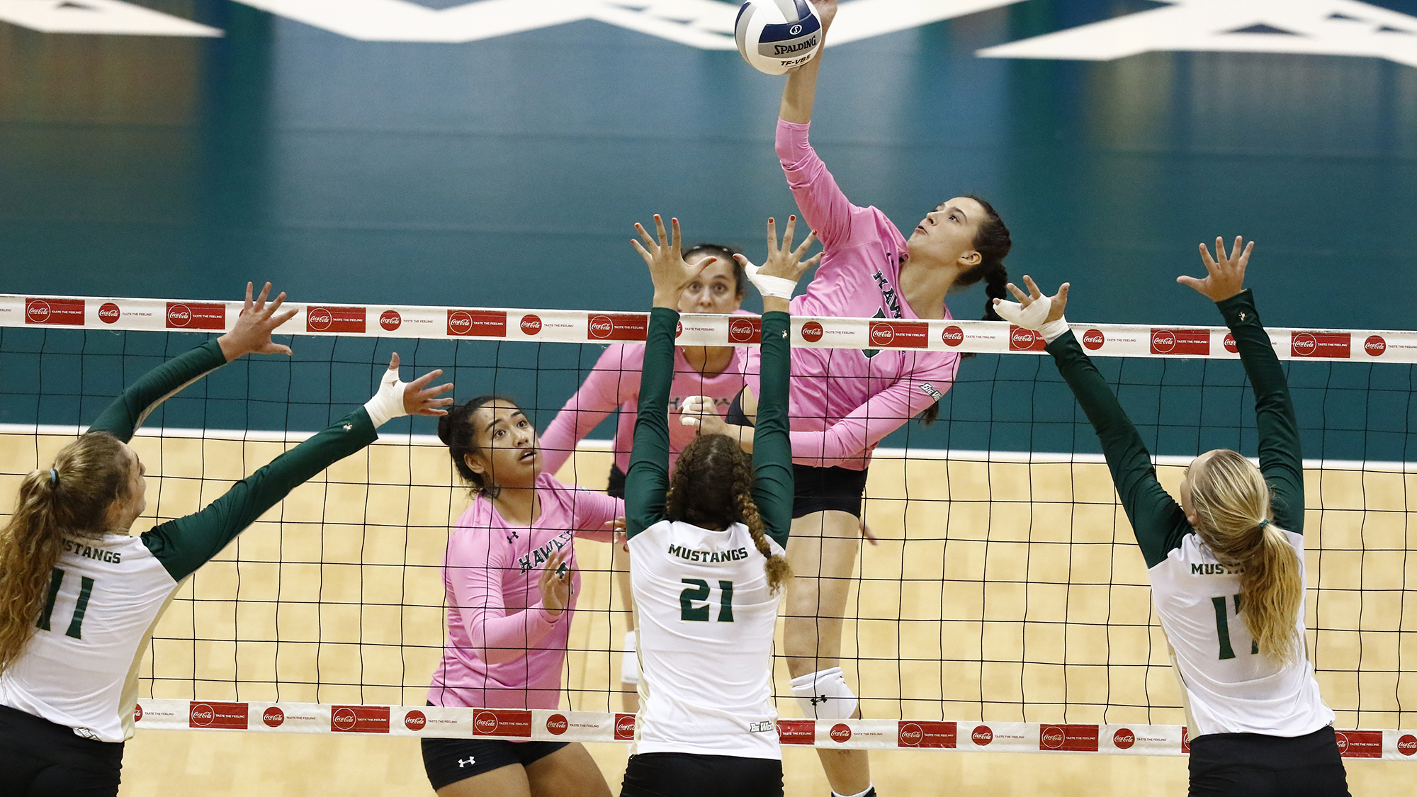 Emily Maglio - Women's Volleyball - University of Hawai'i at Manoa ...