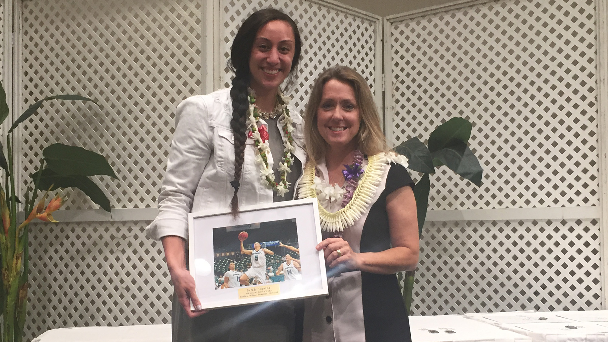 Sarah Toeaina - Women's Basketball - University of Hawai'i at Manoa ...