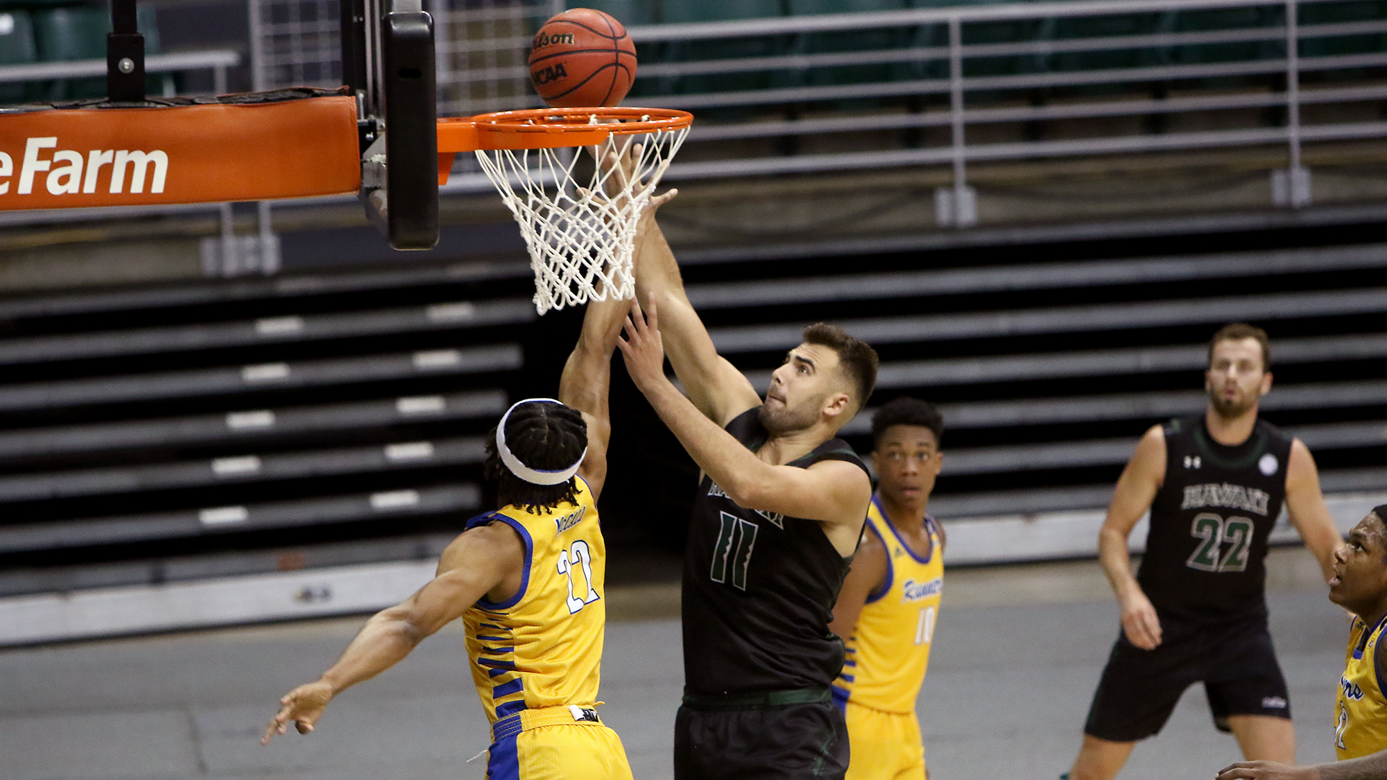 Mate Colina - Men's Basketball - University of Hawai'i at Manoa Athletics