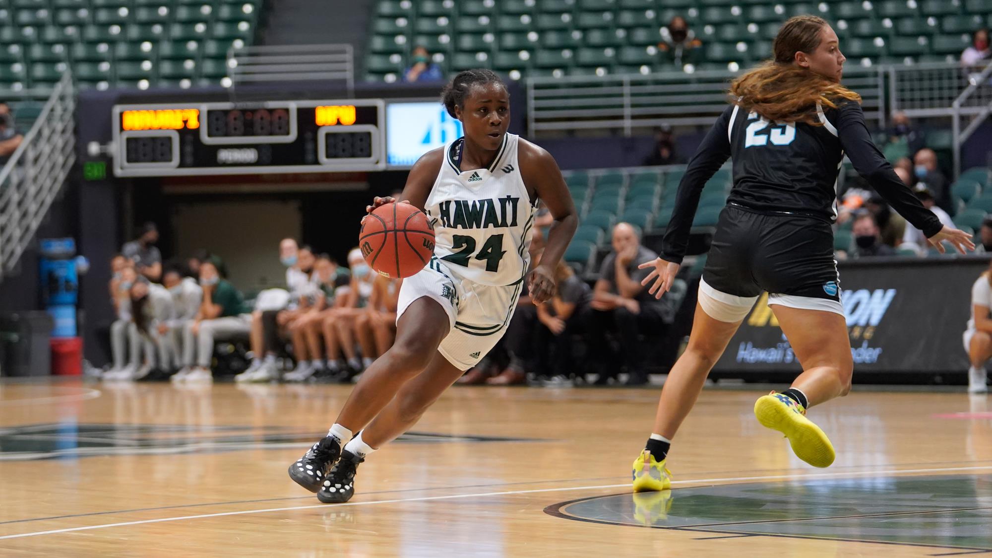 Nae Nae Calhoun - Women's Basketball - University of Hawai'i at Manoa ...
