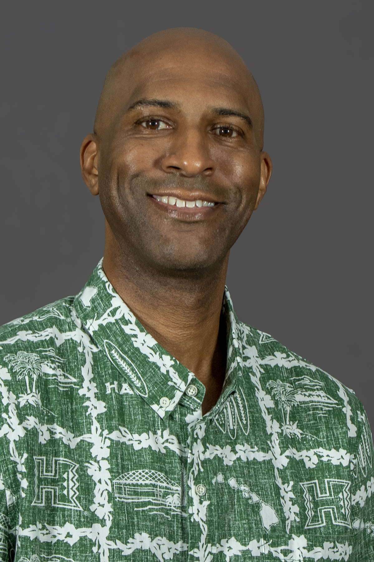 Derrick Florence - Women's Basketball Coach - University of Hawai'i at ...