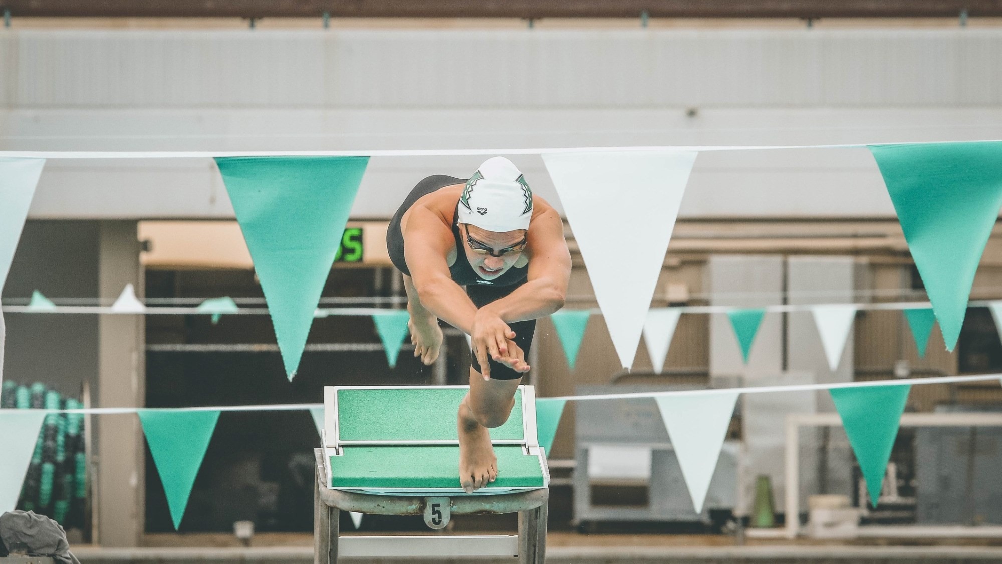 Laticia Transom - Women's Swimming & Diving - University of Hawai'i at ...