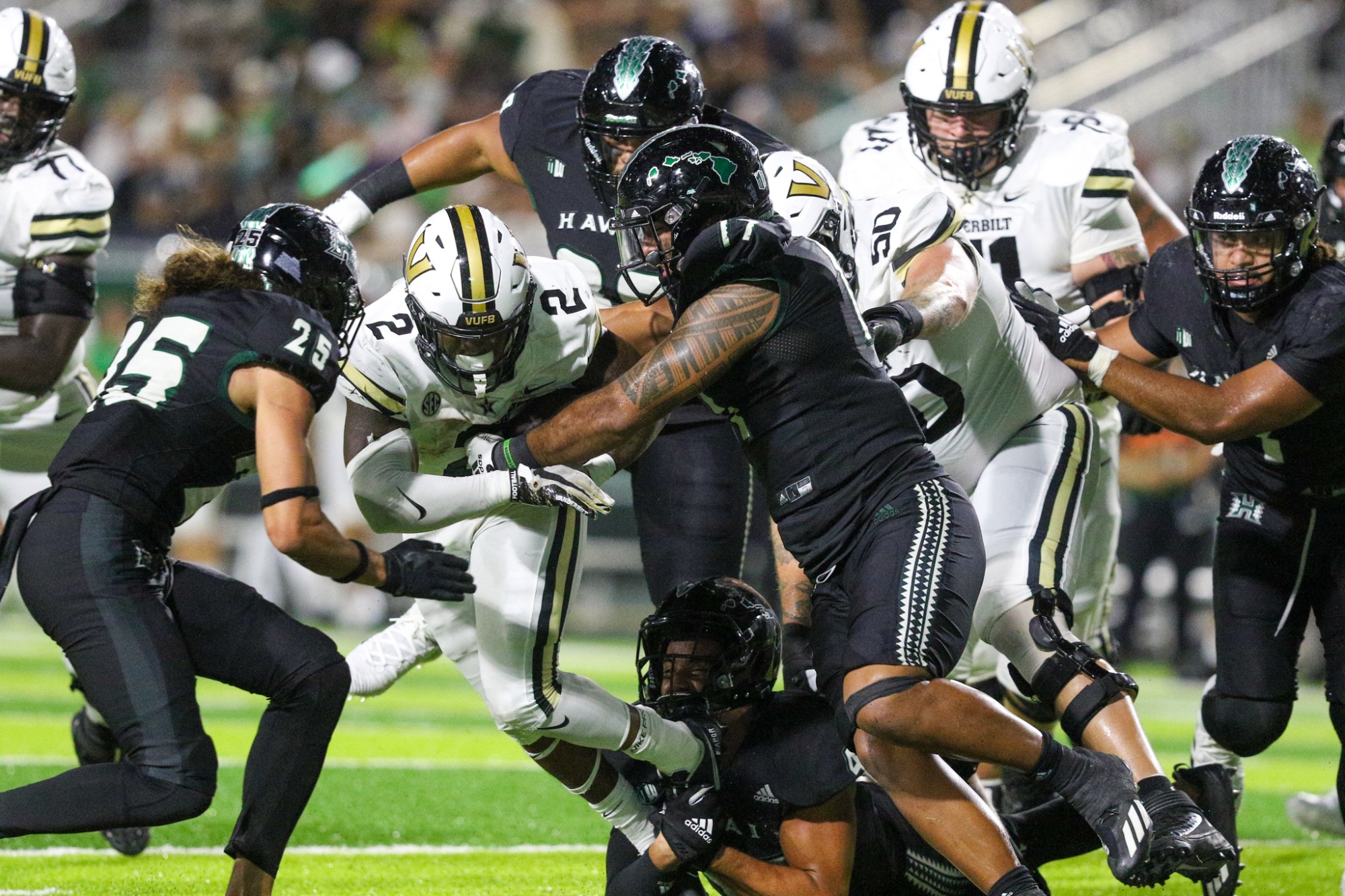 Isaiah Tufaga - Football - University of Hawai'i at Manoa Athletics