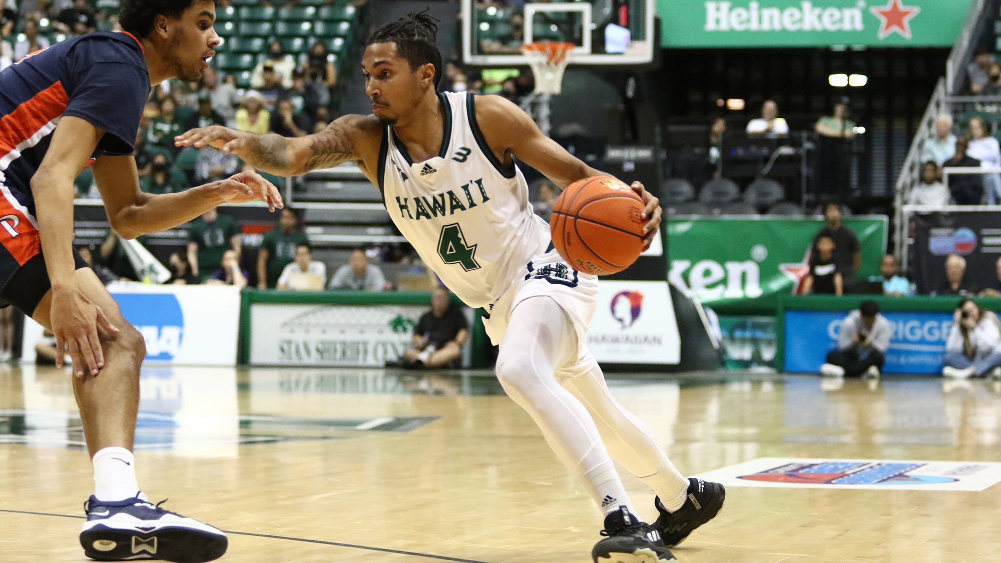 Men’s Basketball Holds Off Pepperdine In Diamond Head Classic Opener ...