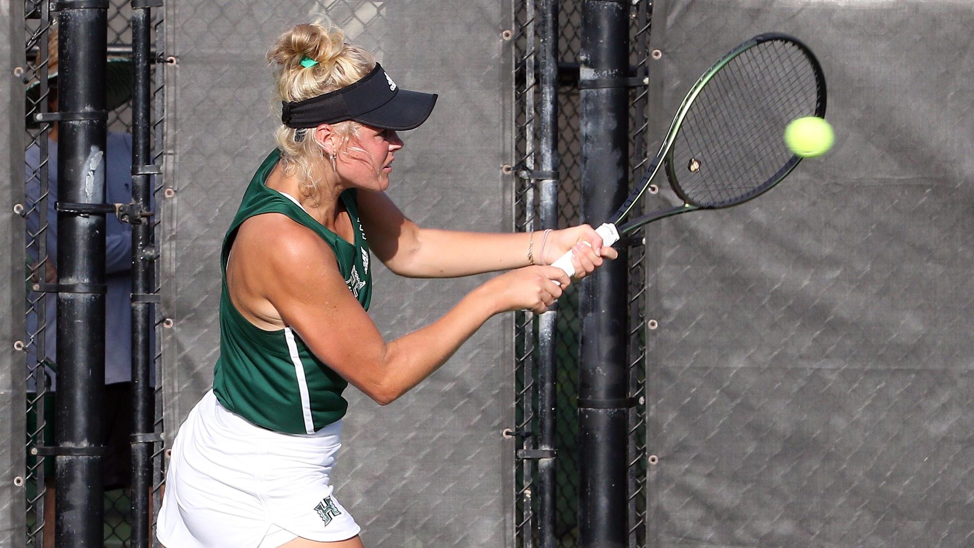 Klara Novakova - Women's Tennis - University of Hawai'i at Manoa Athletics