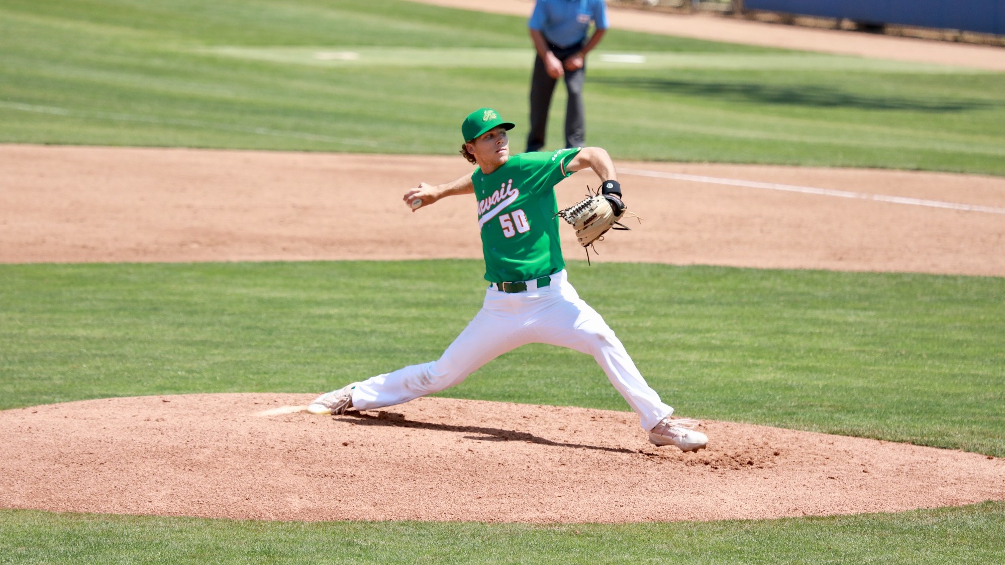 Comeback Falls Short in Finale at CSUN - University of Hawai'i at Manoa ...