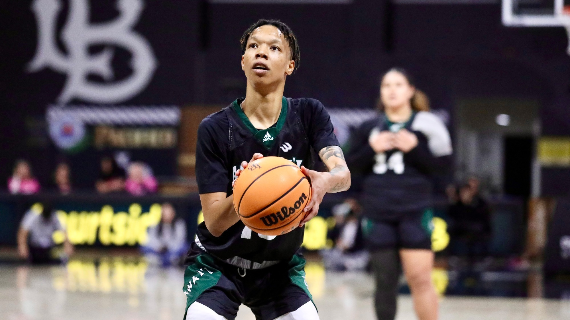 Phillips' Career Day Highlights Rainbow Wahine Win at Long Beach State ...