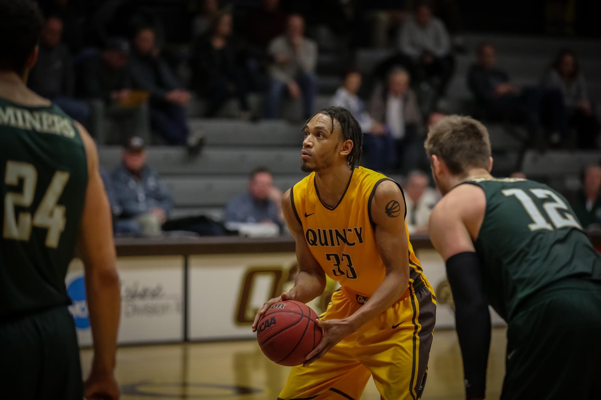 Hinton Leads Hawks to First Win of 2018 Season - Quincy University ...