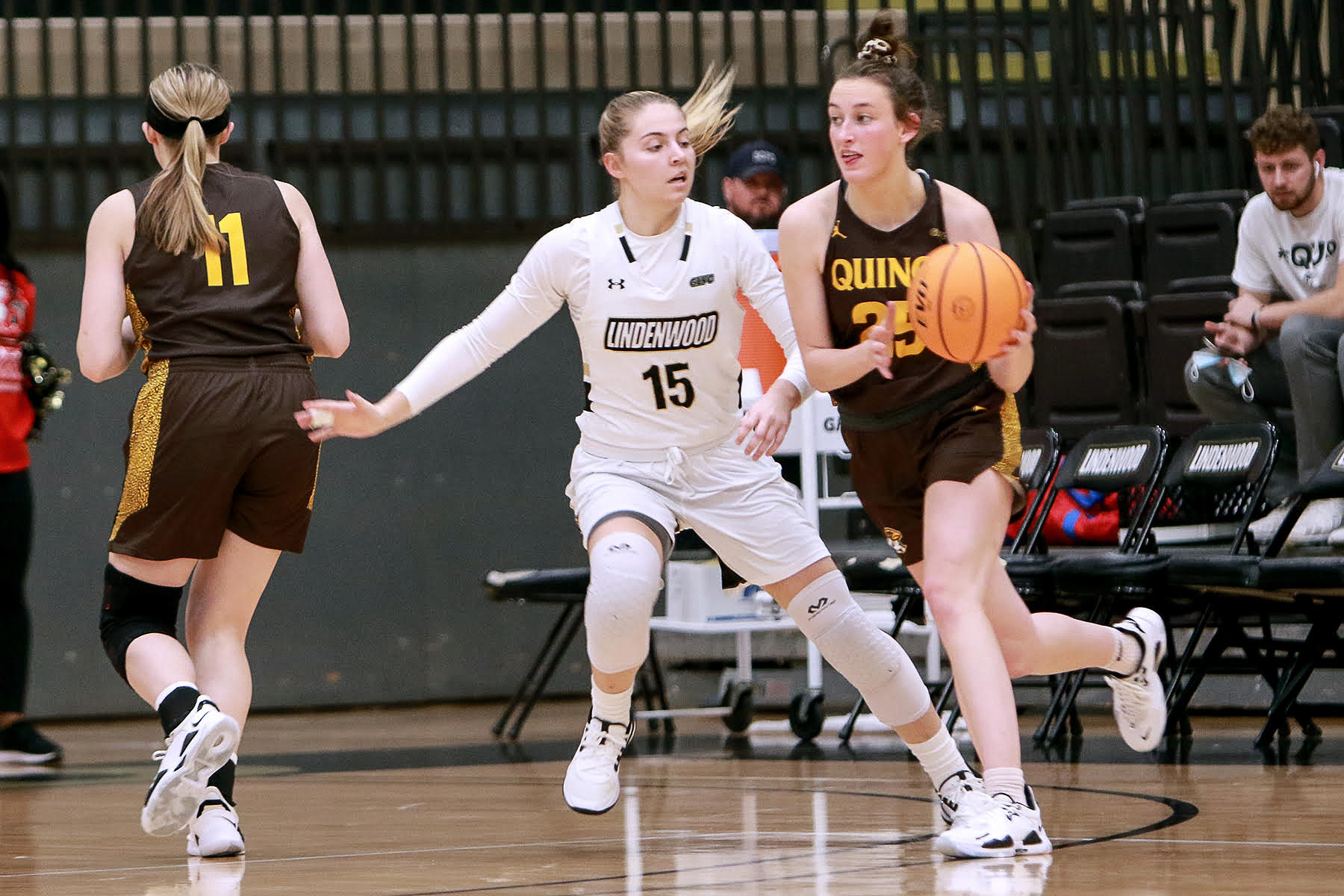 Regan Loconte - Women's Basketball - Quincy University Athletics