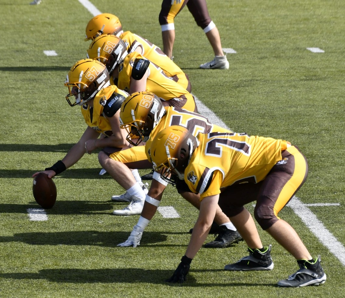 Crimson Wave Prove Too Much for the Hawks - Quincy University Athletics