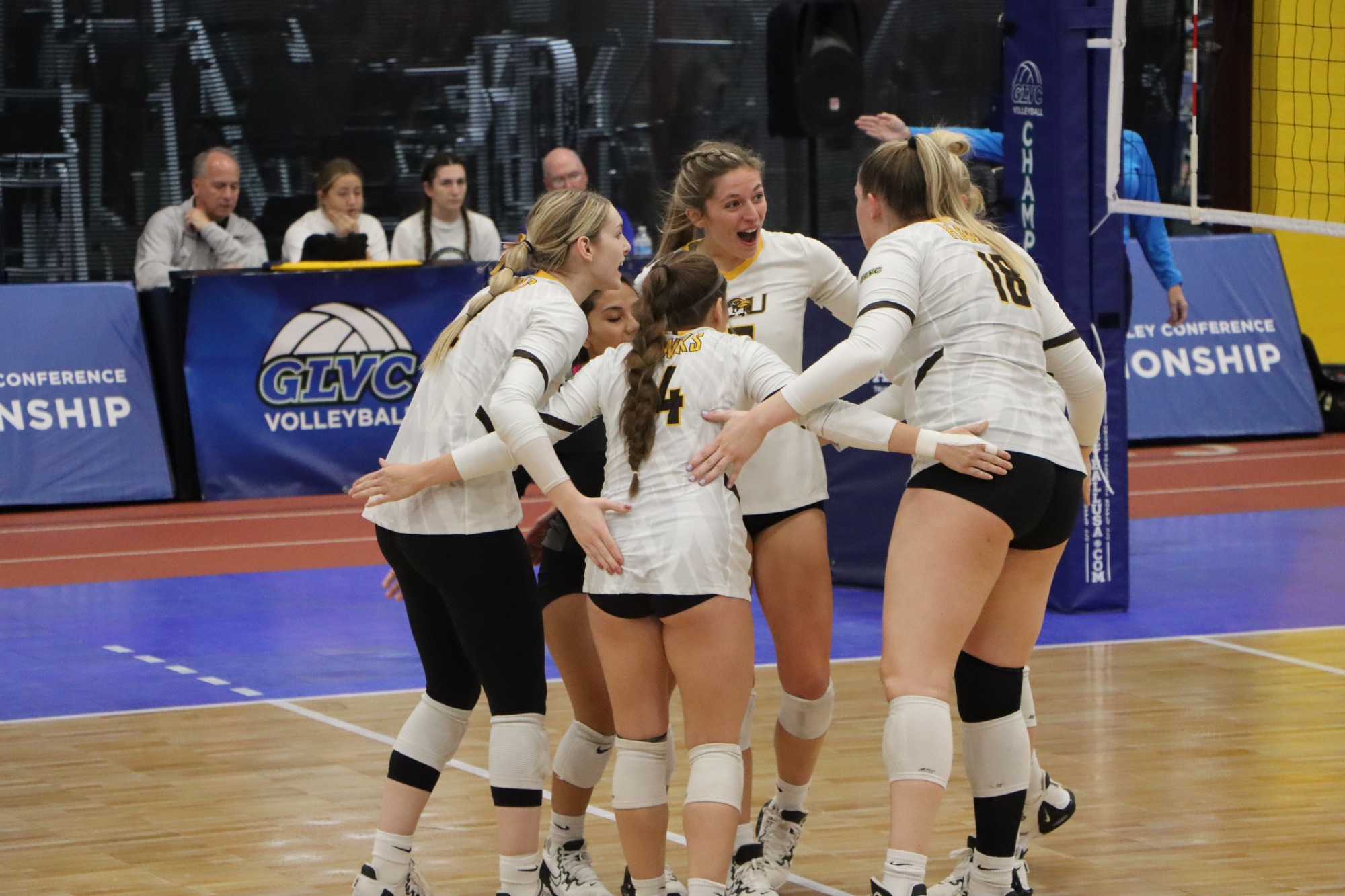 Hawks Advance in GLVC Volleyball Tournament with Win over Maryville - Quincy University Athletics