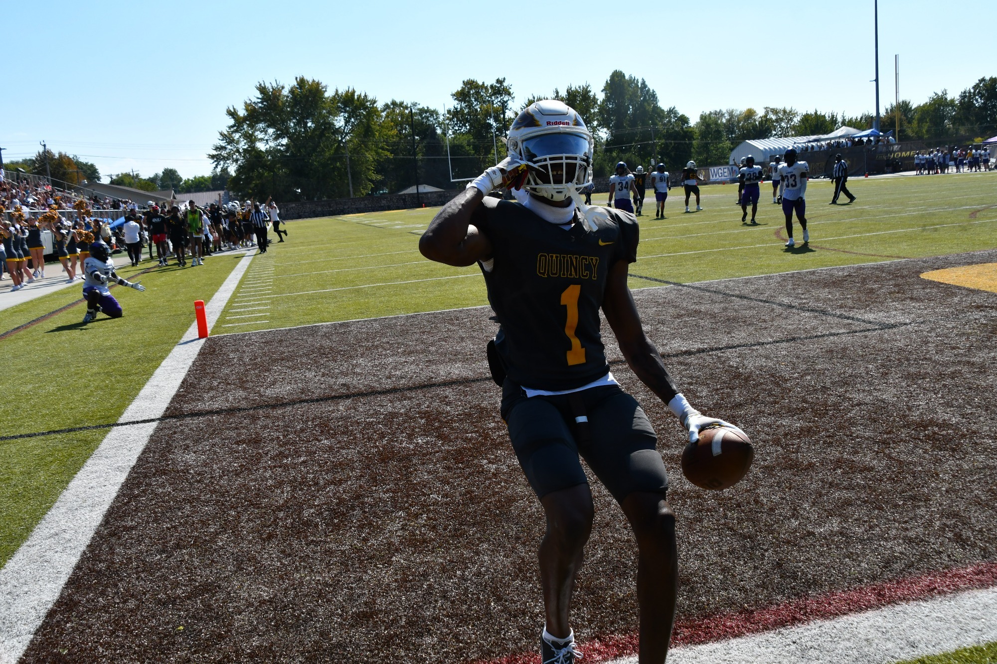 Second Half Frenzy Helps Hawks in Homecoming Victory - Quincy ...