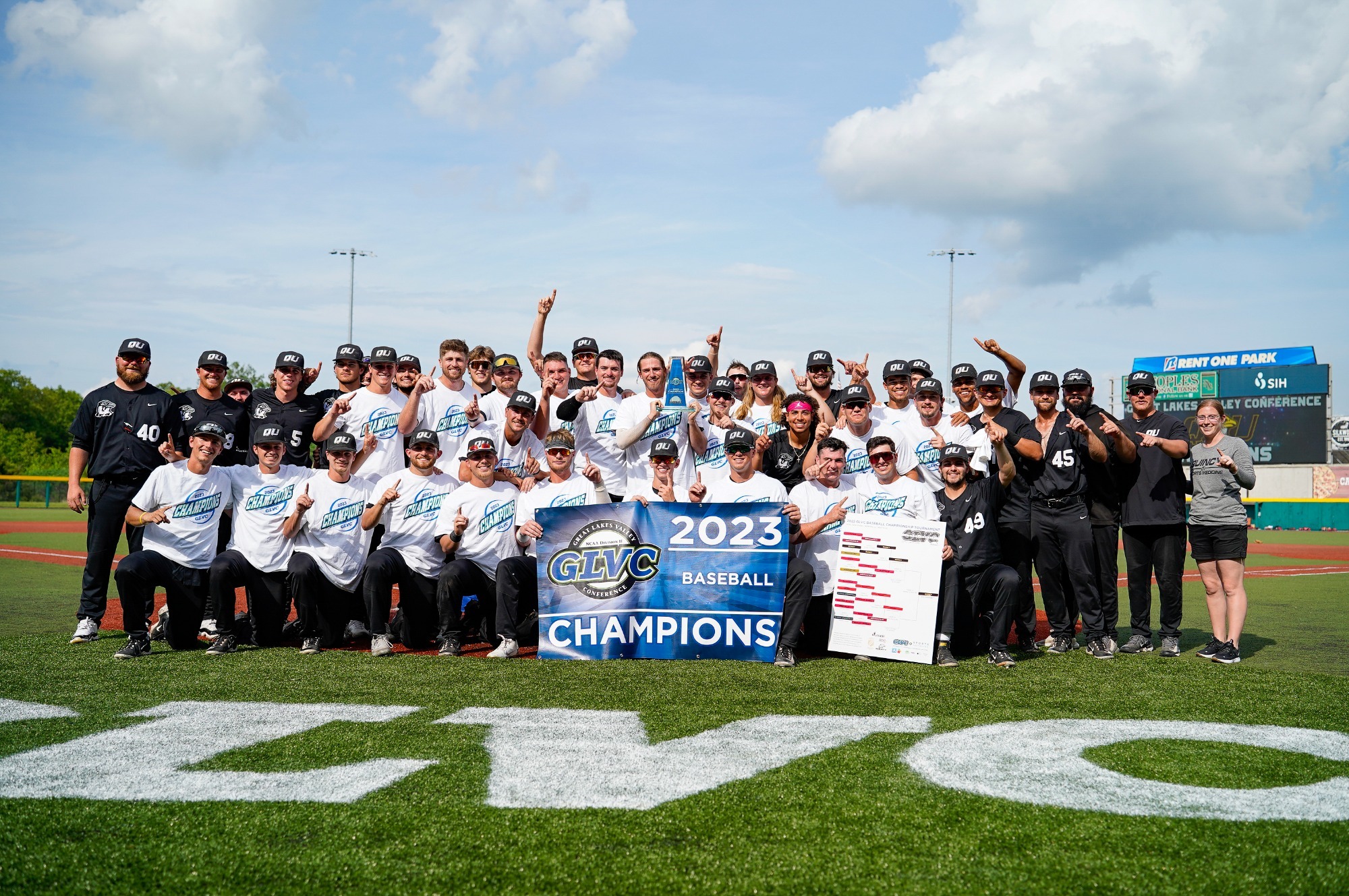 Hawks Set New Program Wins Record in GLVC Championship Victory - Quincy ...