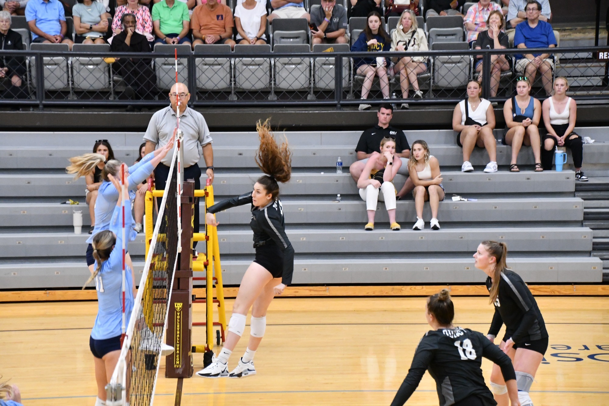 Hawks Sweep Peacocks in GLVC Showdown - Quincy University Athletics