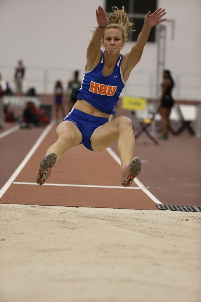 Taylor Thomas - Track and Field - Houston Christian University Athletics