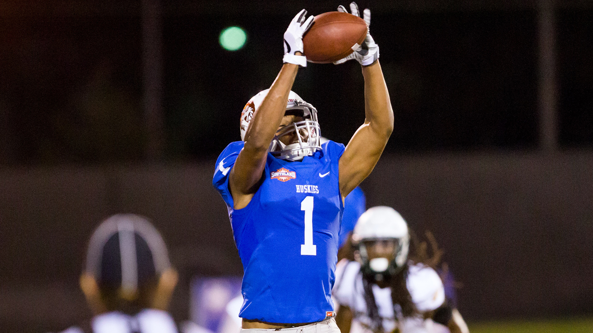 Isaiah Hall - Football - Houston Christian University Athletics