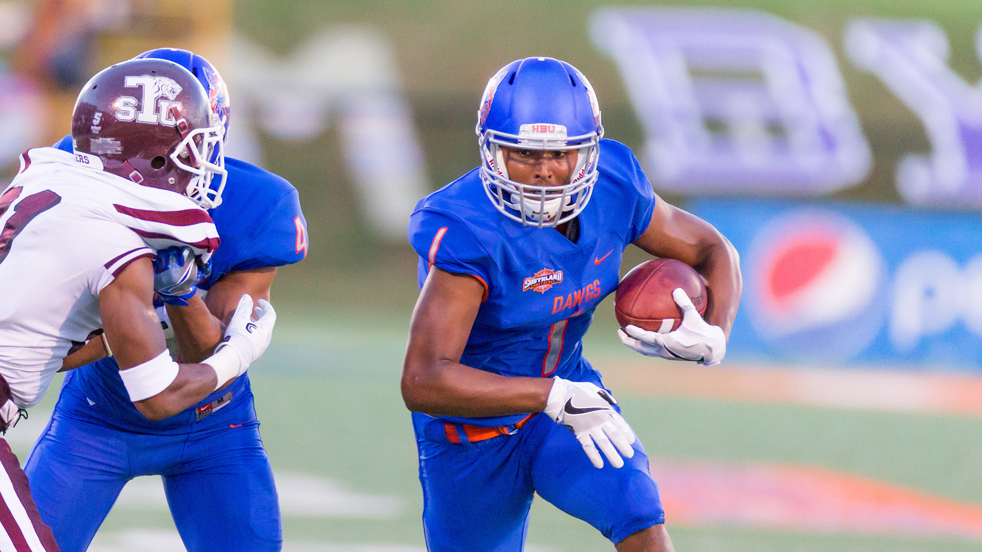 Isaiah Hall - Football - Houston Christian University Athletics