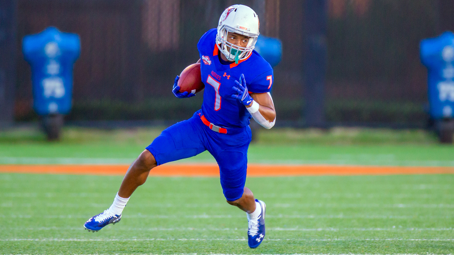 Aaron Marquez - Football - Houston Christian University Athletics