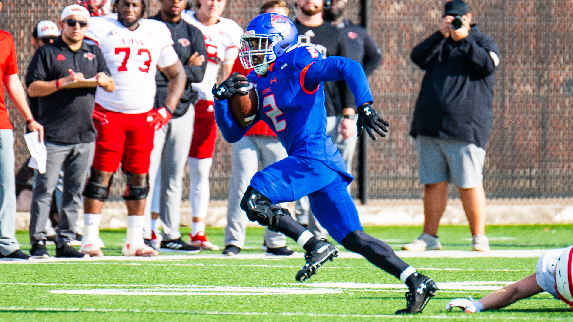 FB:Huskies Drop Season Finale to UIW - Houston Christian University ...