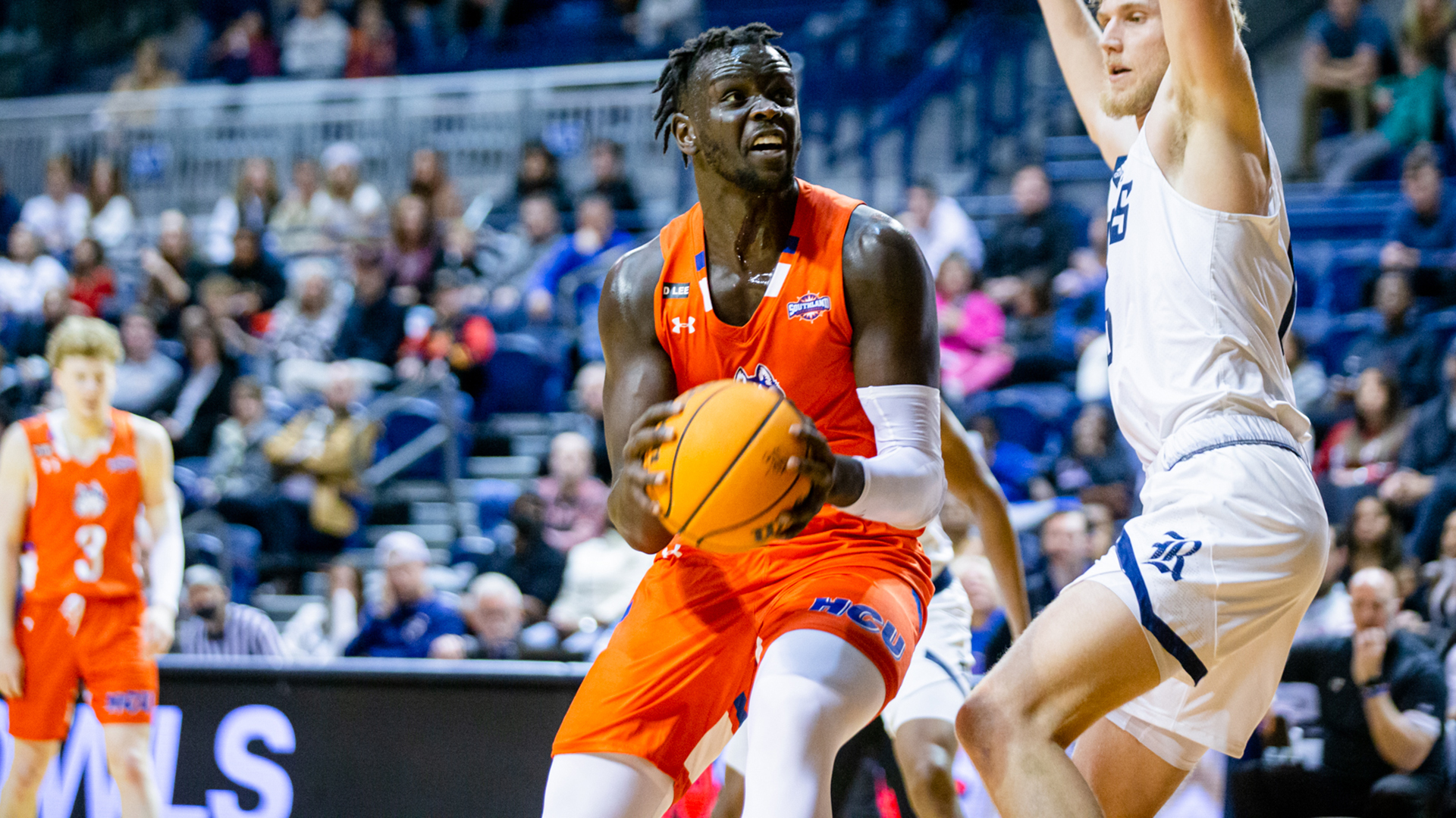 Bonke Maring - Men's Basketball - Houston Christian University Athletics