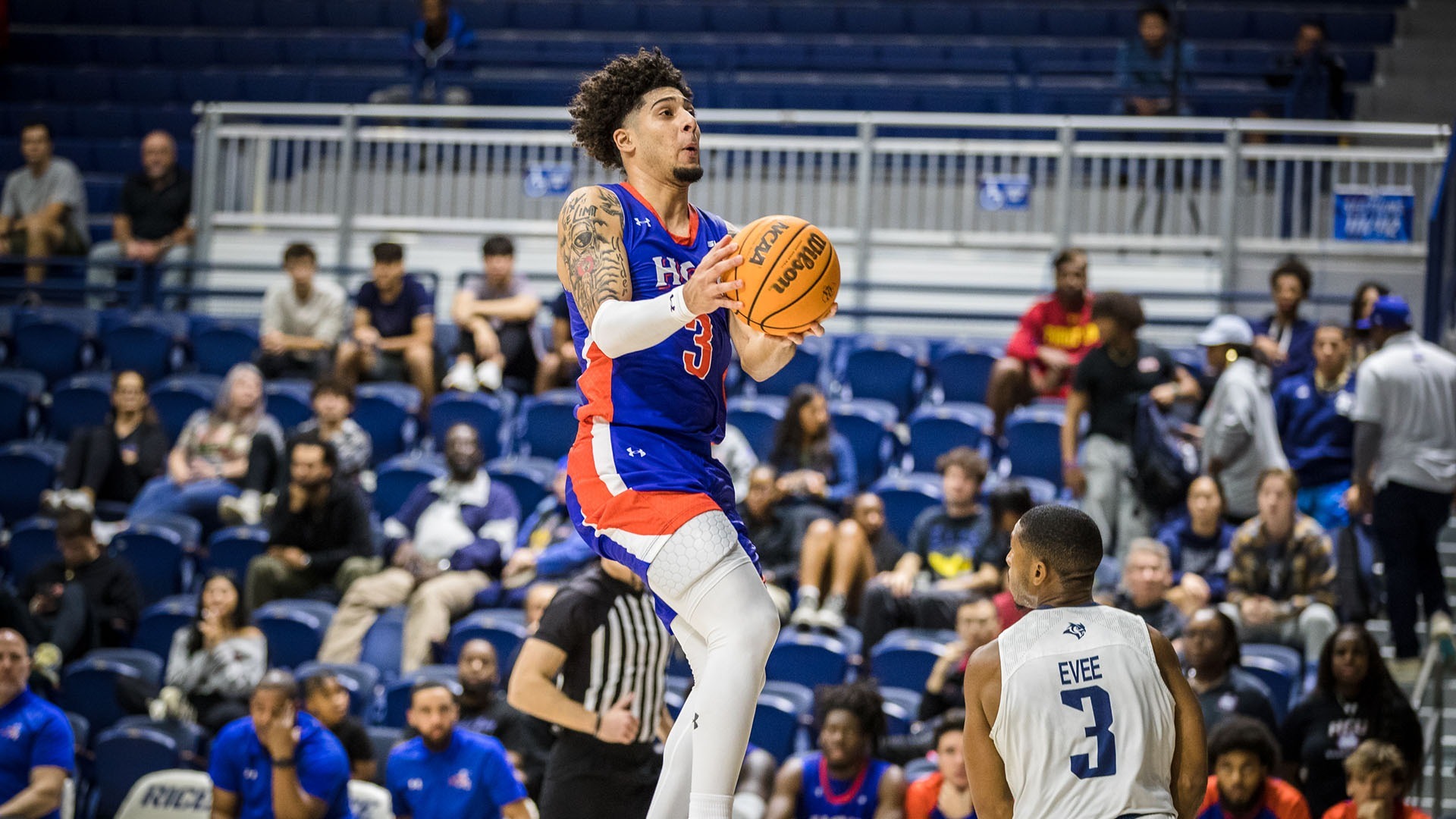 Jay Alvarez - Men's Basketball - Houston Christian University Athletics