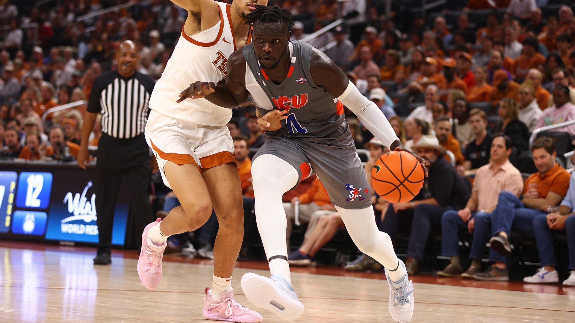 Bonke Maring - Men's Basketball - Houston Christian University Athletics