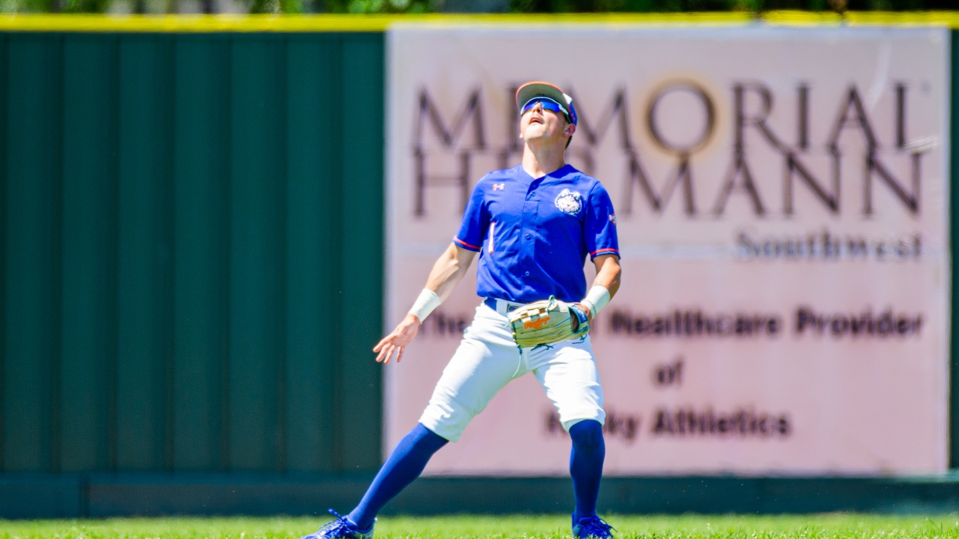 Trent Baker - Baseball - Houston Christian University Athletics
