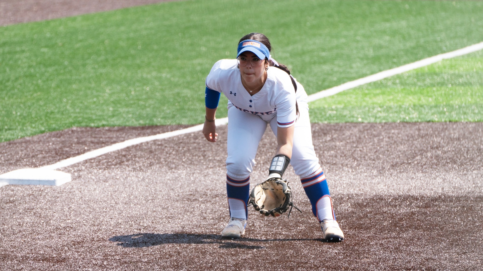 Tabitha Burnett - Softball - Houston Christian University Athletics