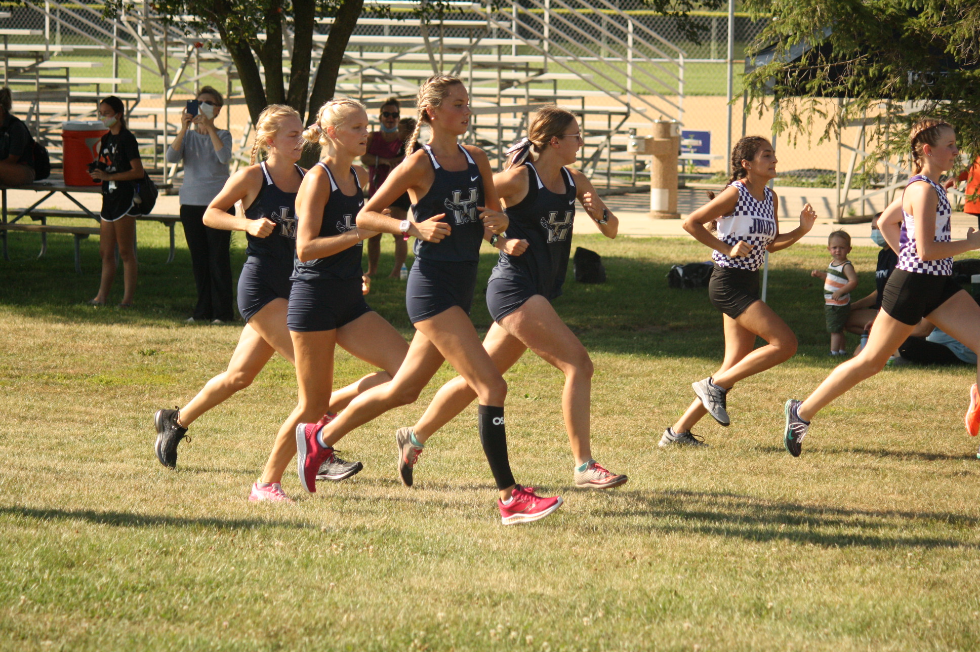 Brooke Evans - Women's Cross Country - Heartland Community College ...