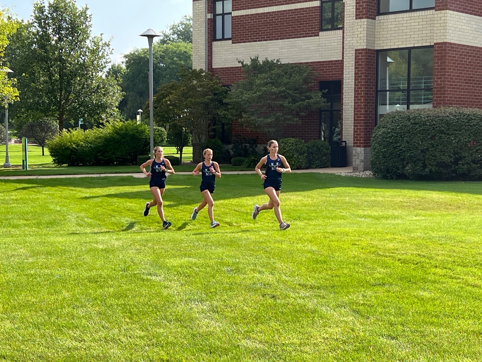 Cross Country Shows Well at Heartland Relays - Heartland Community ...