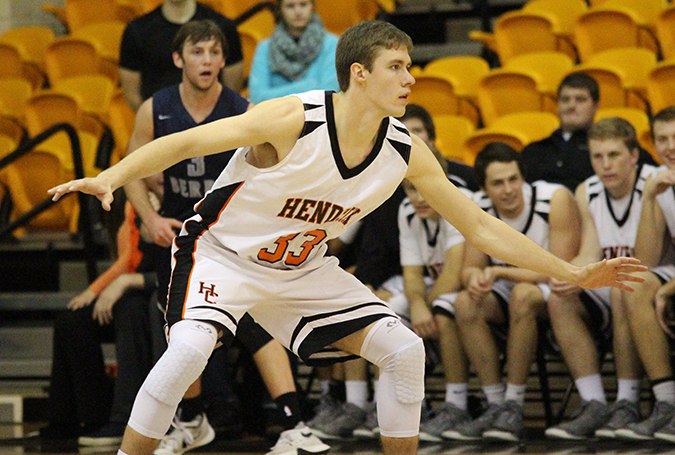 Travis Garrett - 2016-17 - Men's Basketball - Hendrix College Athletics
