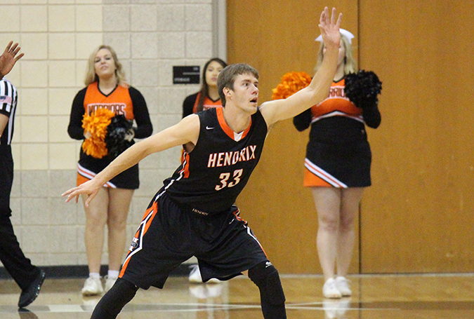 Travis Garrett - 2016-17 - Men's Basketball - Hendrix College Athletics