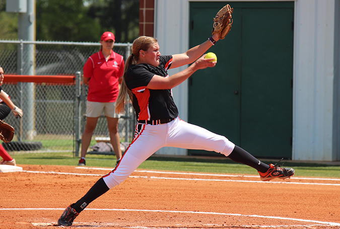 Ariel McDonald - 2016 - Softball - Hendrix College Athletics