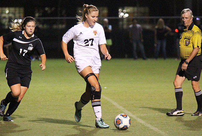 Maddie Rowe - 2018 - Women's Soccer - Hendrix College Athletics