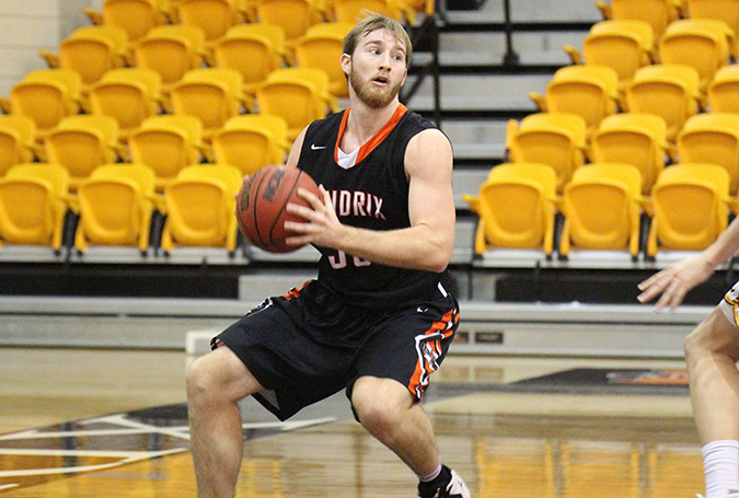 Bryce Batchelor - 2016-17 - Men's Basketball - Hendrix College Athletics