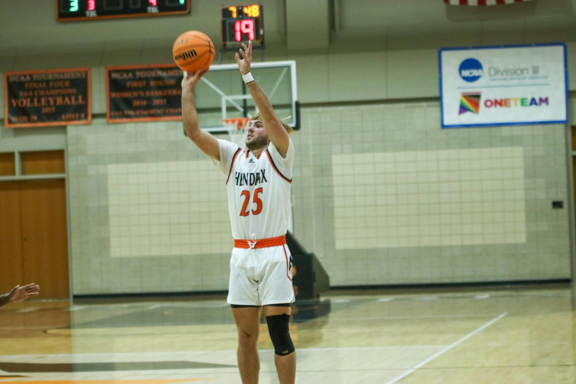 Colton McMullin - 2023-24 - Men's Basketball - Hendrix College Athletics