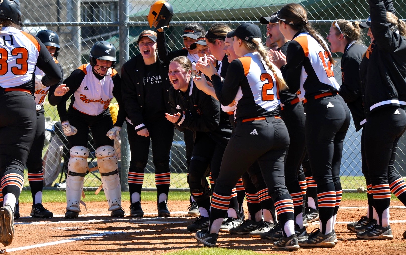 Softball Releases 2024 Schedule - Hendrix College Athletics