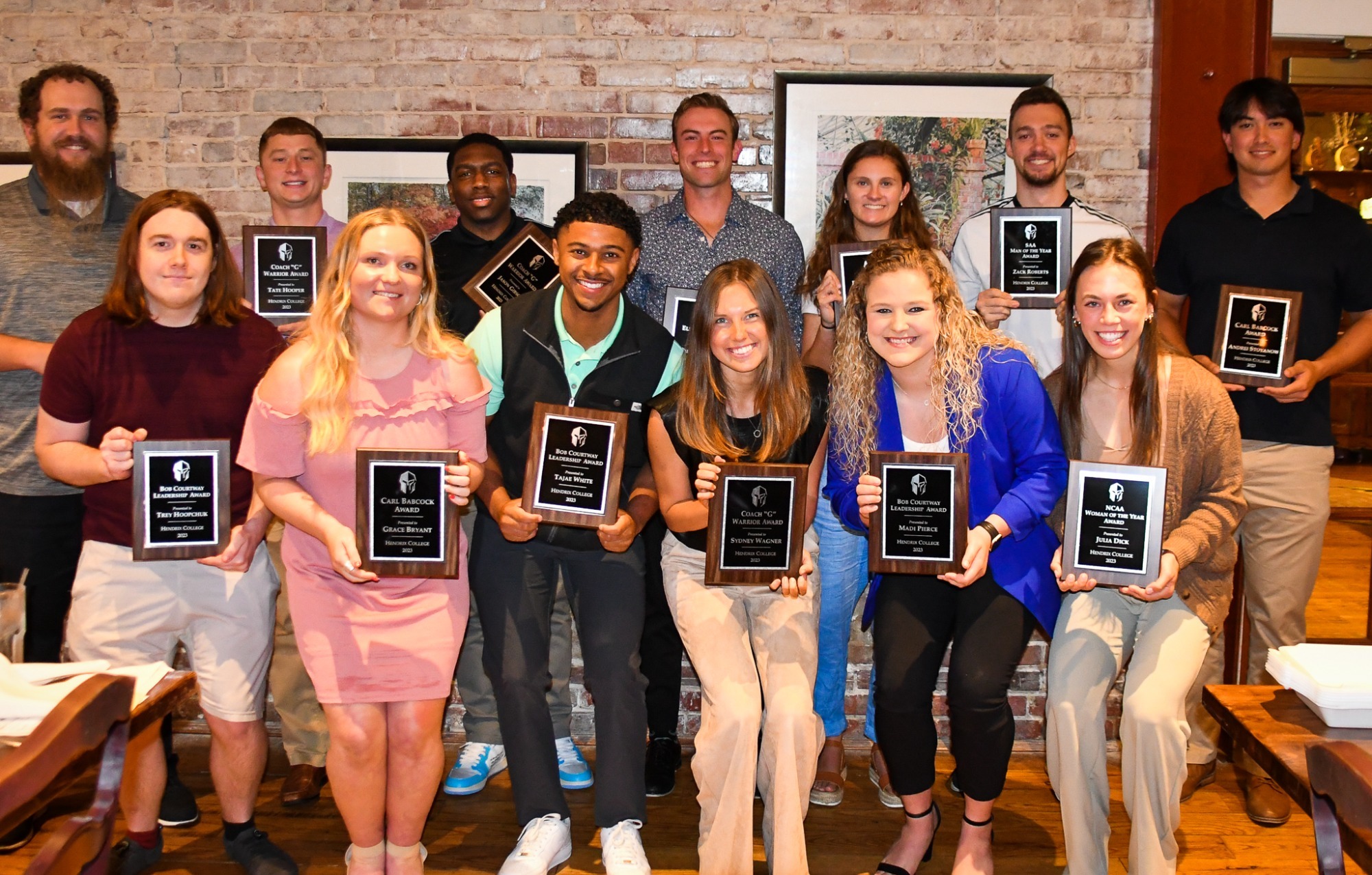 13 Warriors Celebrated at Senior Awards Banquet - Hendrix College Athletics